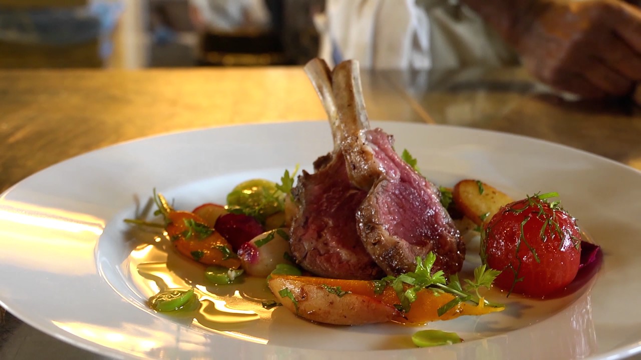 John Malpass III from Forest Creek Golf Club | Broil King - YouTube