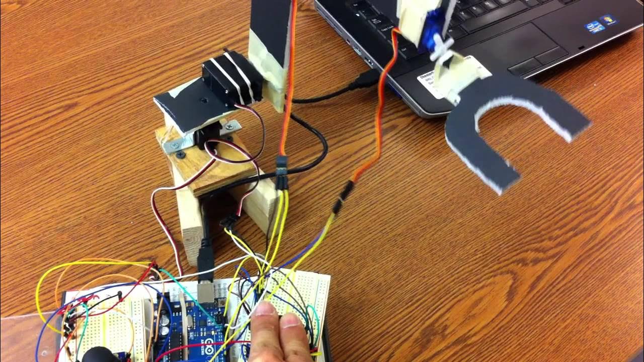 Arduino 2 joysticks 4 servos - YouTube