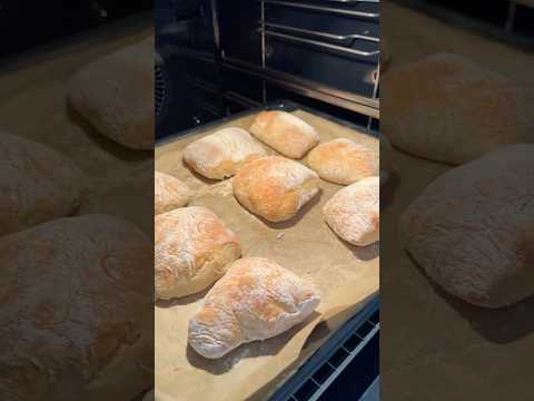 En guzel ekmek ciabatta ekmegi #hamurisi #ekmek