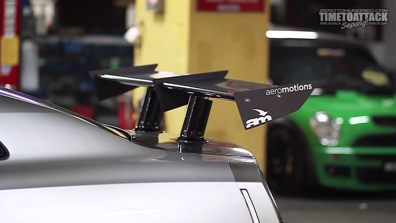 Active DRS Wing for Nissan GTR - YouTube