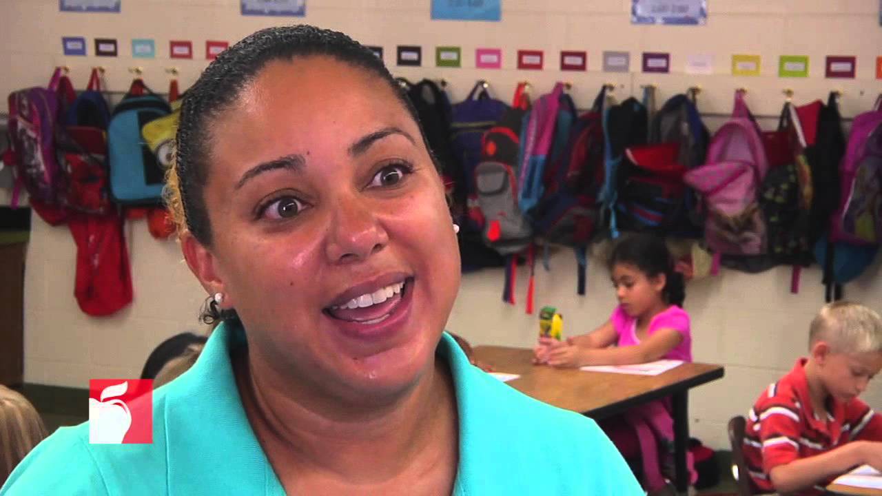 Sunny 95 visits Winterset Elementary School - YouTube