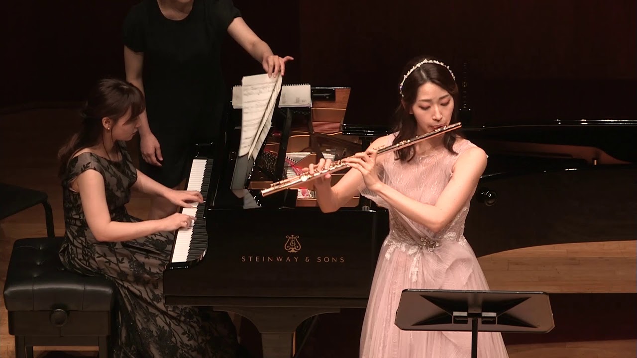 Georges Hüe Fantasie for Flute and Piano / Jiwon Suh flute / 플루트 서지원 - YouTube