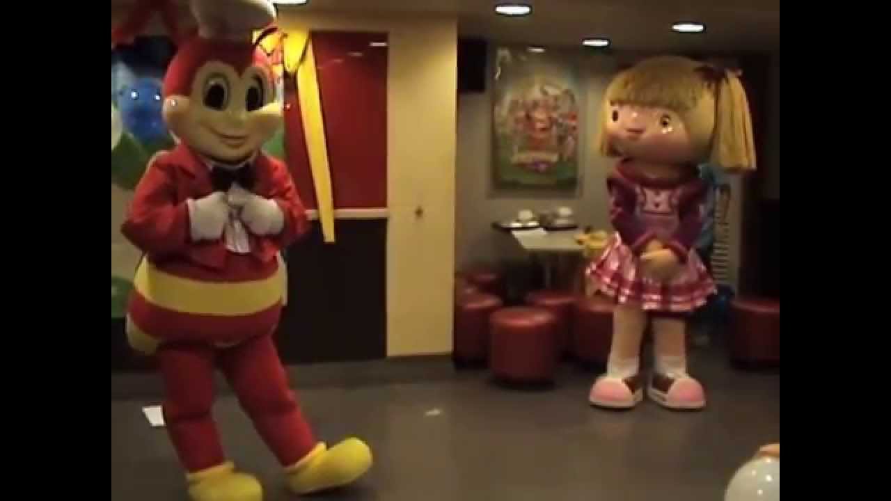 Jollibee is the Best Dancing Mascot Ever!!! - YouTube