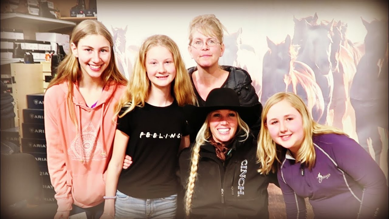 MEETING AMBERLEY SNYDER FAMOUS BARREL RACER! Day 110 (04/20/19) - YouTube