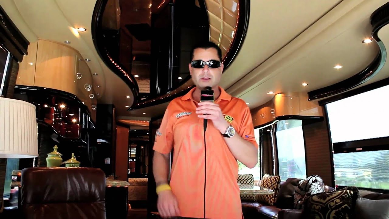 Mobile Mike's Tour Bus - YouTube