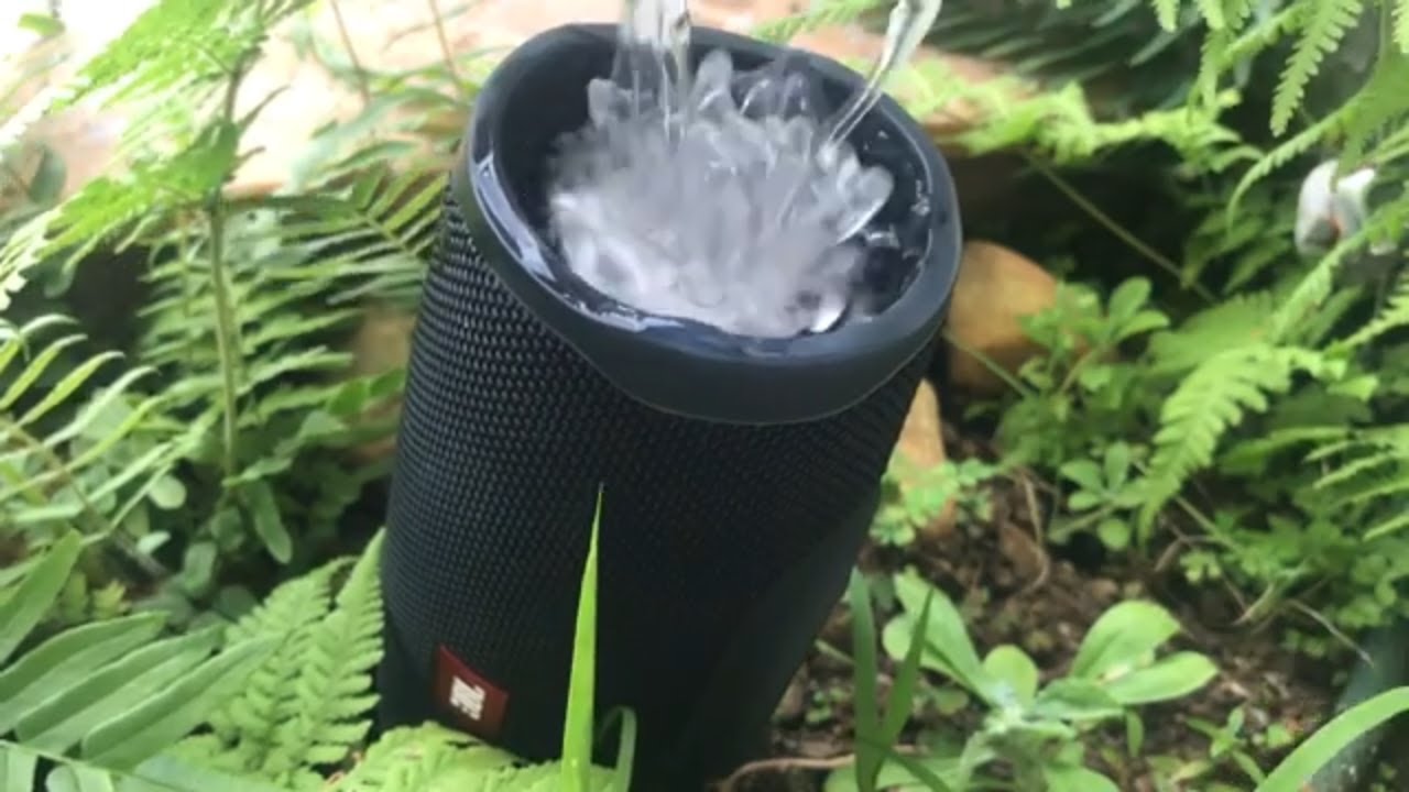 JBL CHARGE 4 BASS TEST (ALCOHOL GEL) - YouTube