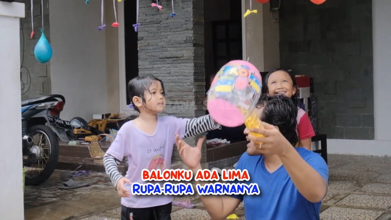 BALONKU ADA LIMA ~ Balon Warna Warni - Lagu Anak Balon Karakter - YouTube