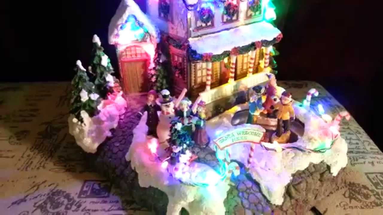 Animated Christmas scene with rotating Santa and s - YouTube