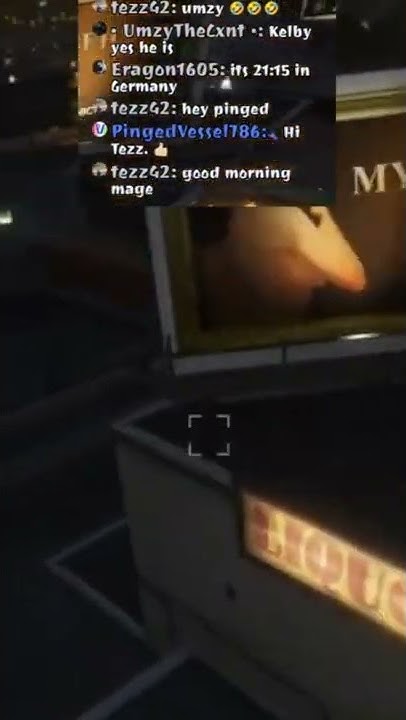 Man gets Lap Dance at Strip Club during HUGE BATTLE on Gta Online - YouTube