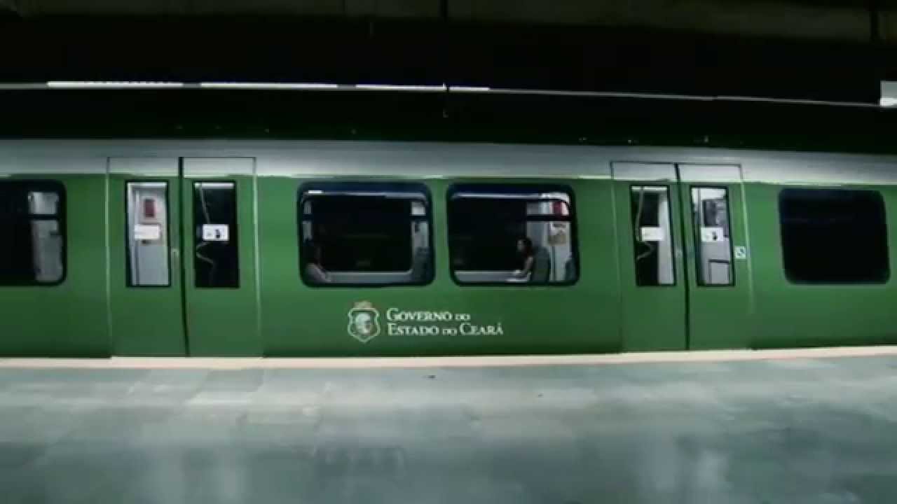 The Epic Subway Zombie Prank Gives Passangers Almost A Heart Attack ...