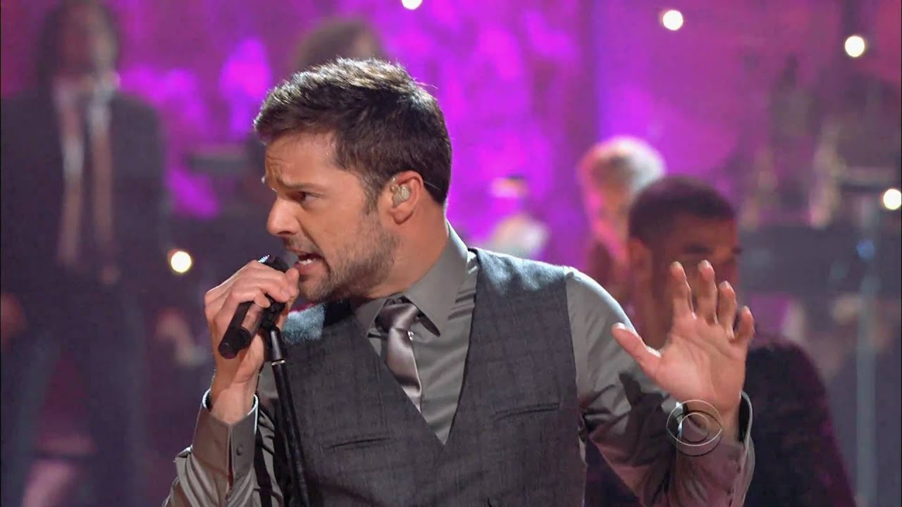 Ricky Martin - Shine (Live) [The 12th Annual A Home For The Holidays ...