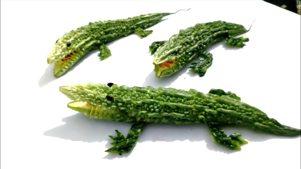 DIY Crocodile | How To Make Bitter Gourd Crocodile | Vegetable Carving ...