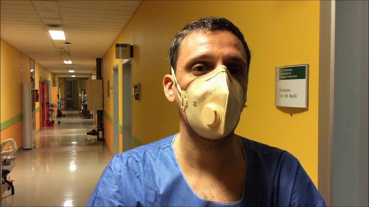 Piacenza24 - Matteo Villani, medico anestesista in Terapia intensiva ...