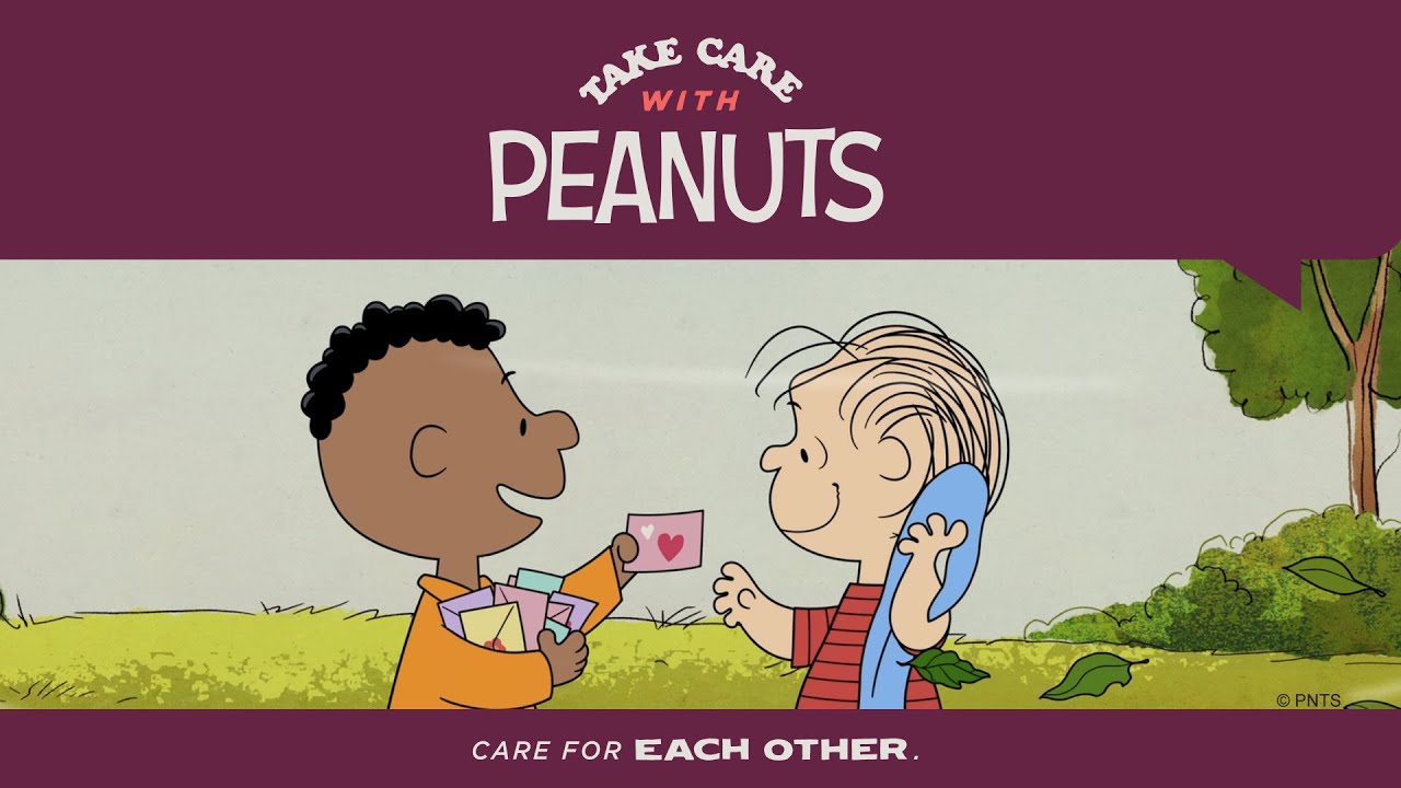 Snoopy Reading Hearts