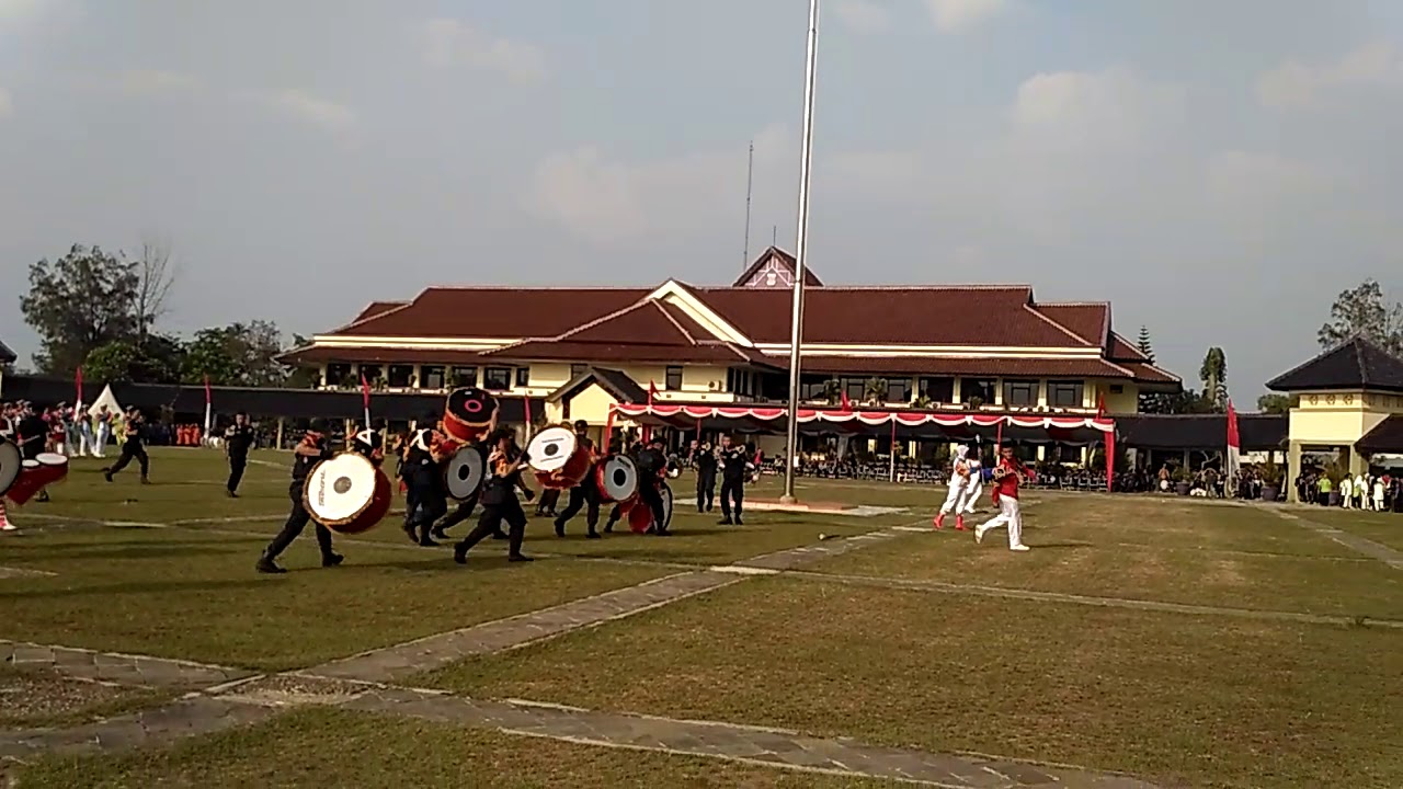 Drumband BP2IP TANGERANG batch Xll.. #display part (l) - YouTube