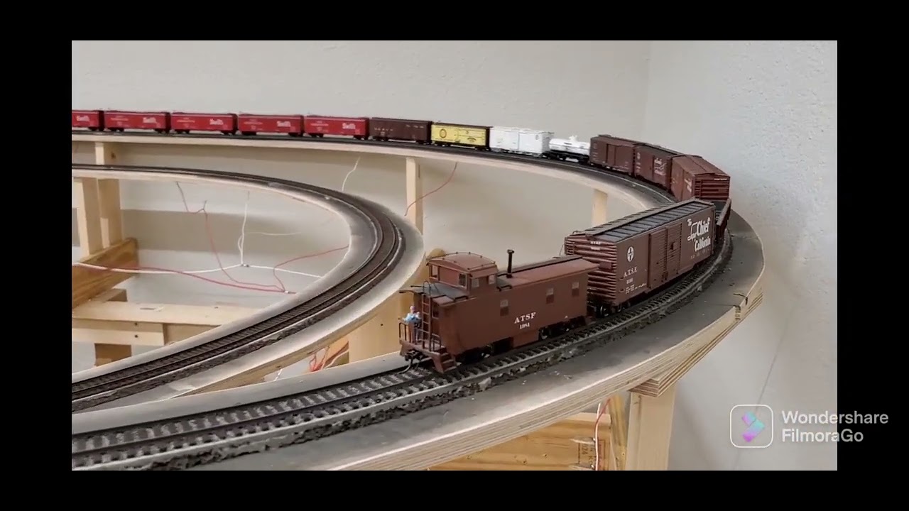 Model Train Layout Running Trains. Railway - YouTube