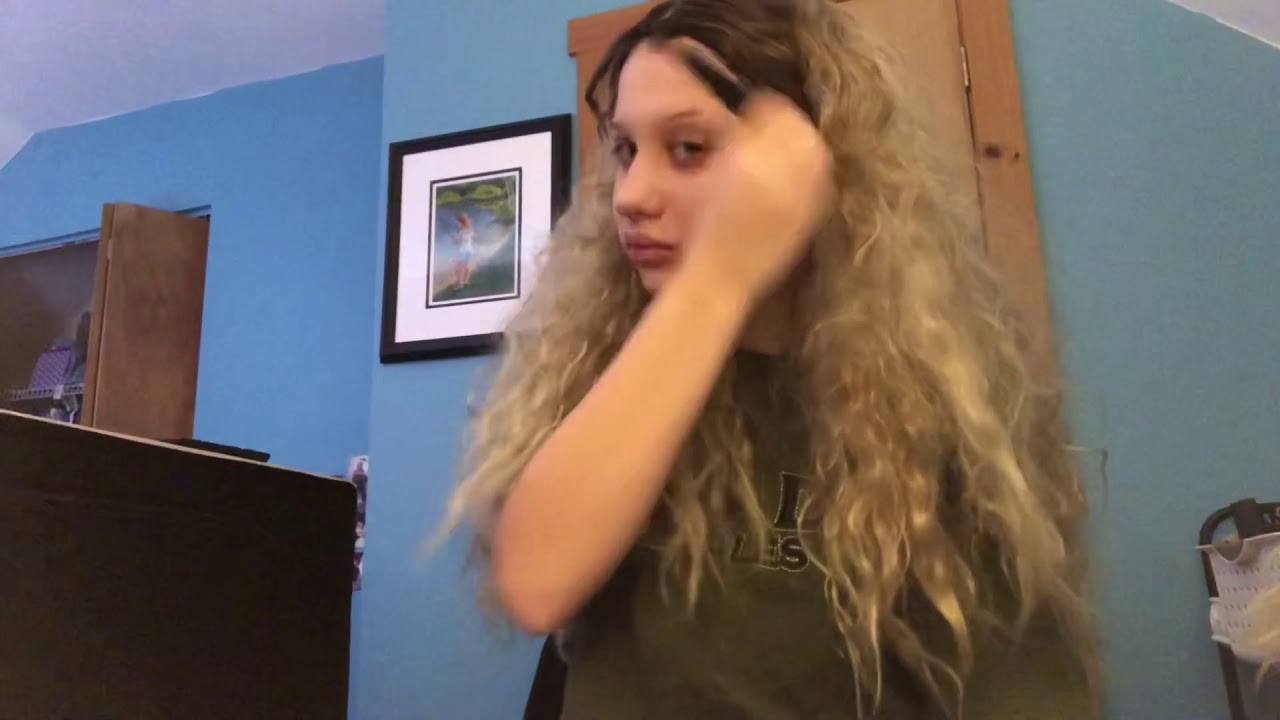 makeup tutorial question mark - YouTube
