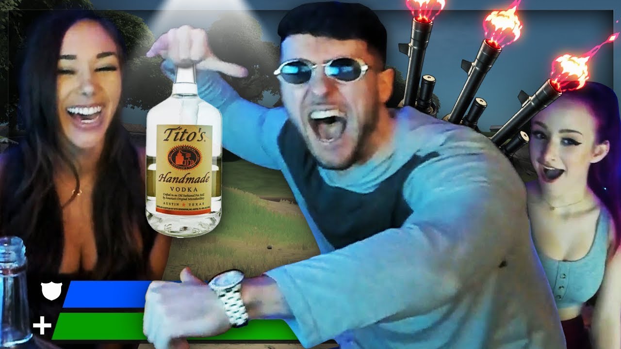 part 1 of kick streamers girls get in a fight with Heelmike streamer on ...