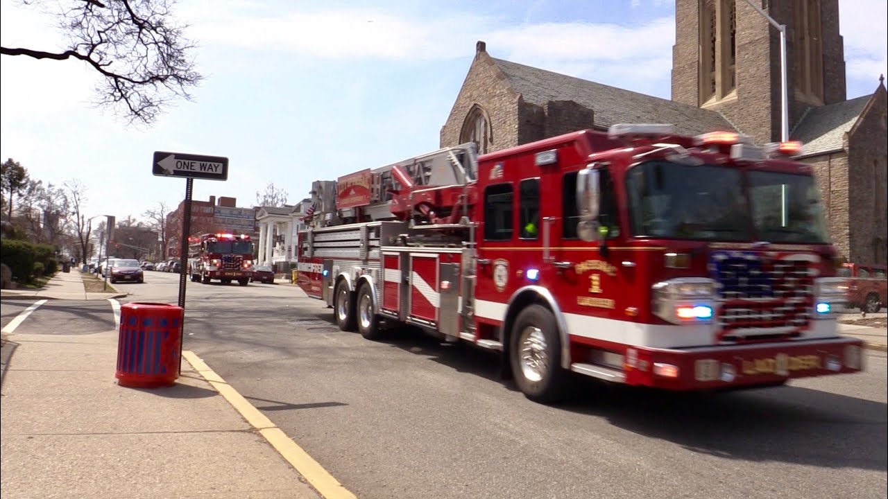 Passaic NJ Fire Dept Ladder 1 and Engine 1 Responding to 23 Passaic Ave ...