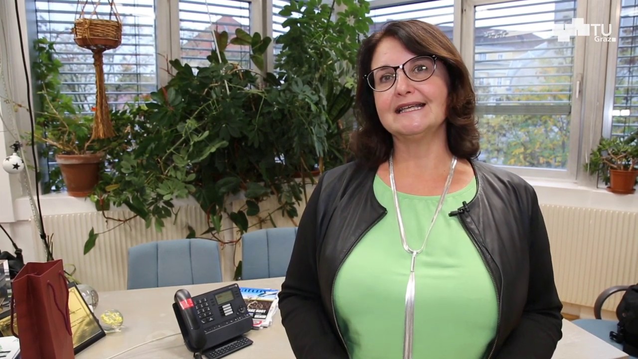 Gabriele Berg: Was ist ein Mikrobiom? - YouTube