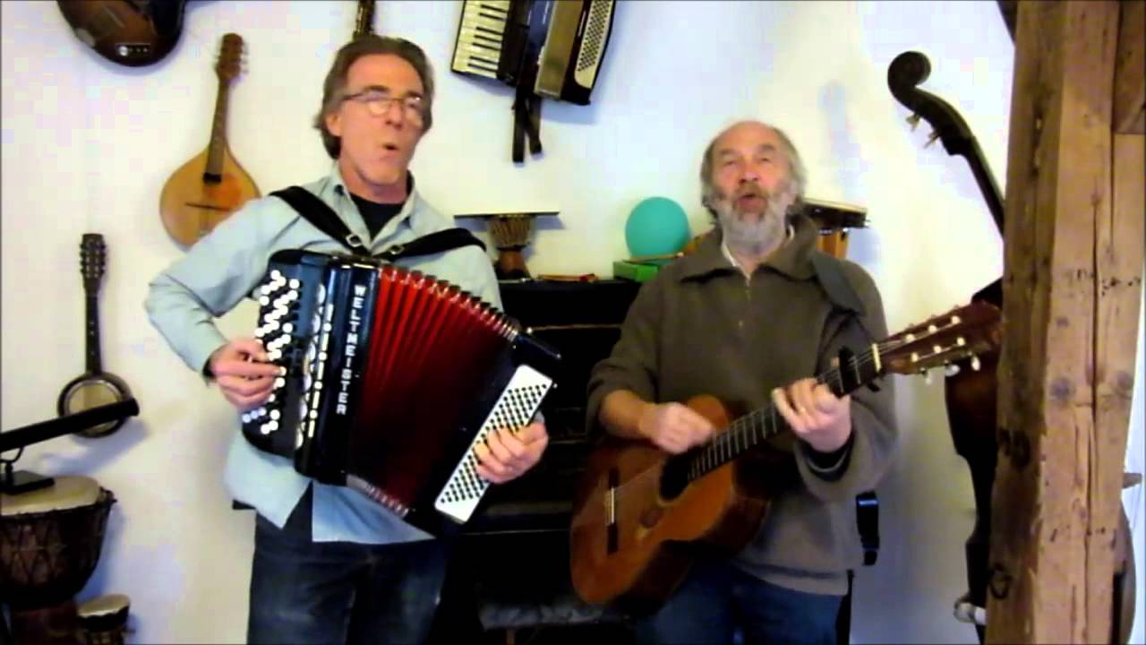 Cripple Oak sing Paddy Wise @ Home - YouTube
