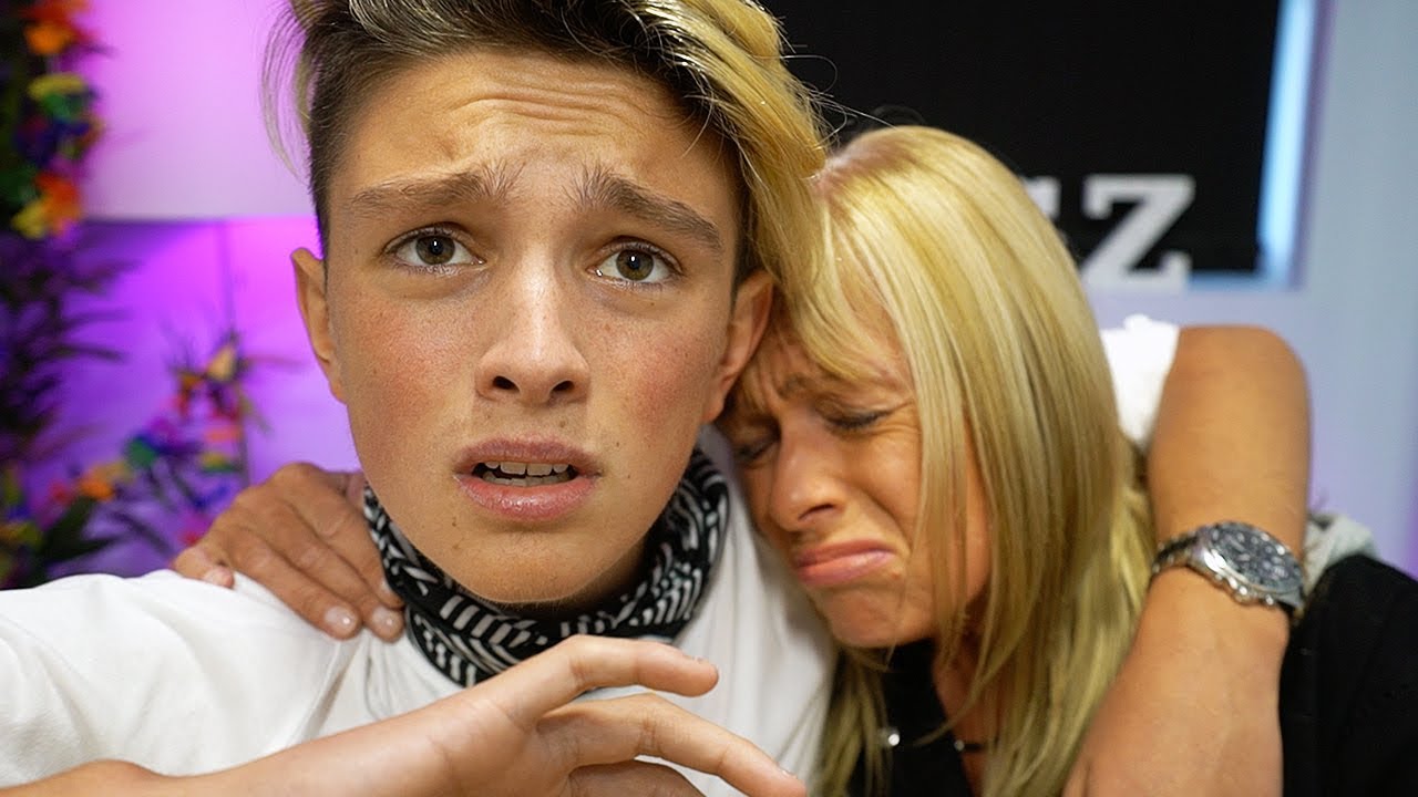 READING MEAN COMMENTS w/ MORGZ!! (very emotional) - YouTube