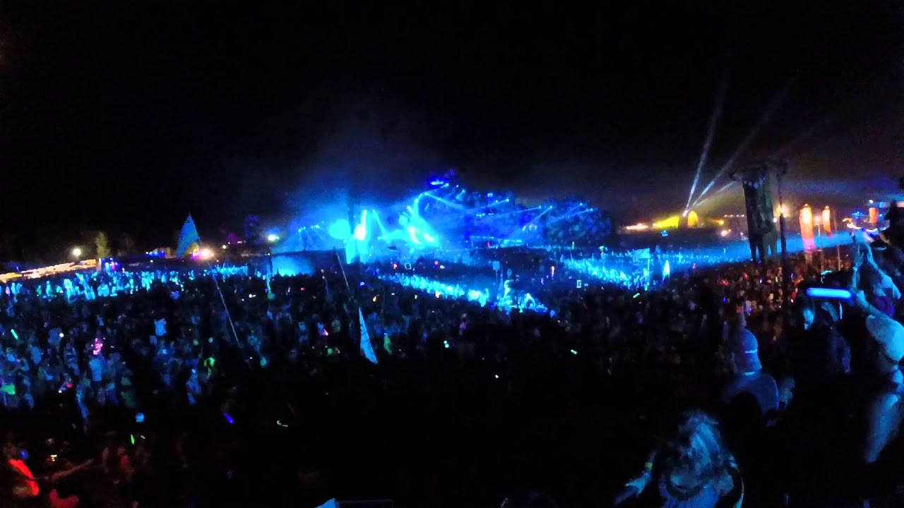 Skrillex Main Stage VIP view TOMORROWWORLD 2014 pt.II [HQ] - YouTube