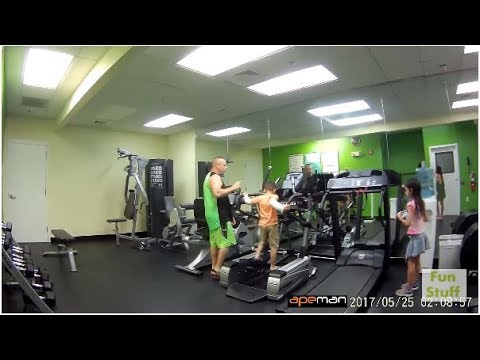 [4K] HOLIDAY INN WATERPARK Exercise Gym TOUR - YouTube