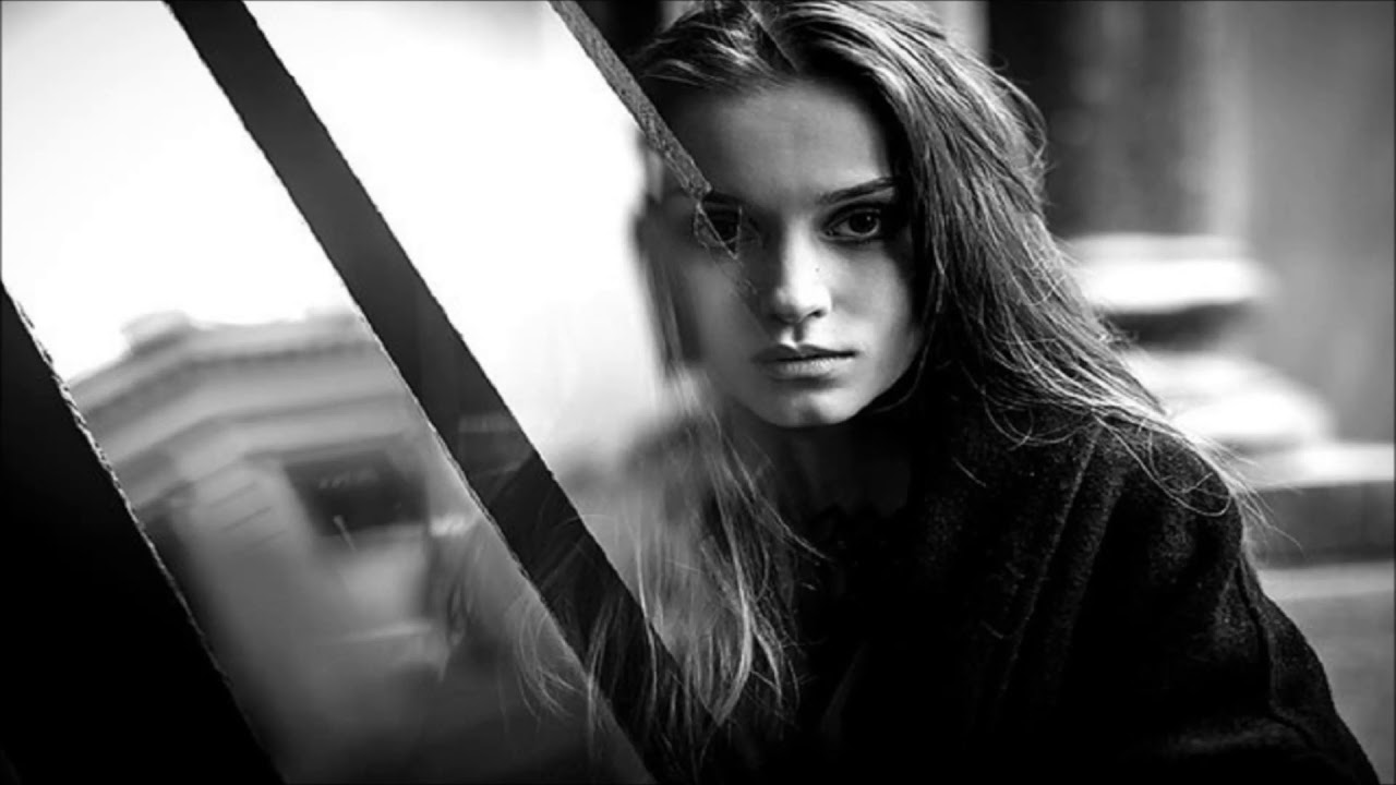 Mr DJ Monj ft Julia Turano So Many Treptills remix - YouTube