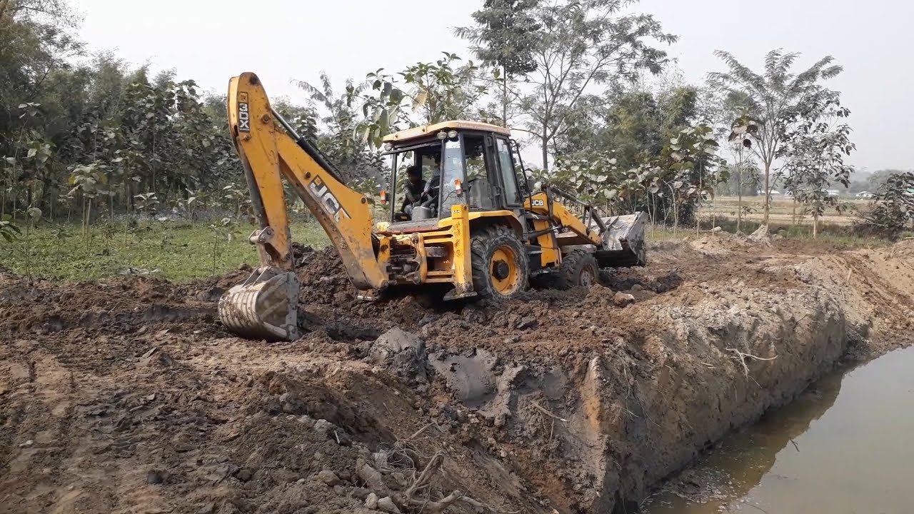 JCB Dozer Working on Mud - JCB Digger Video 5 - YouTube