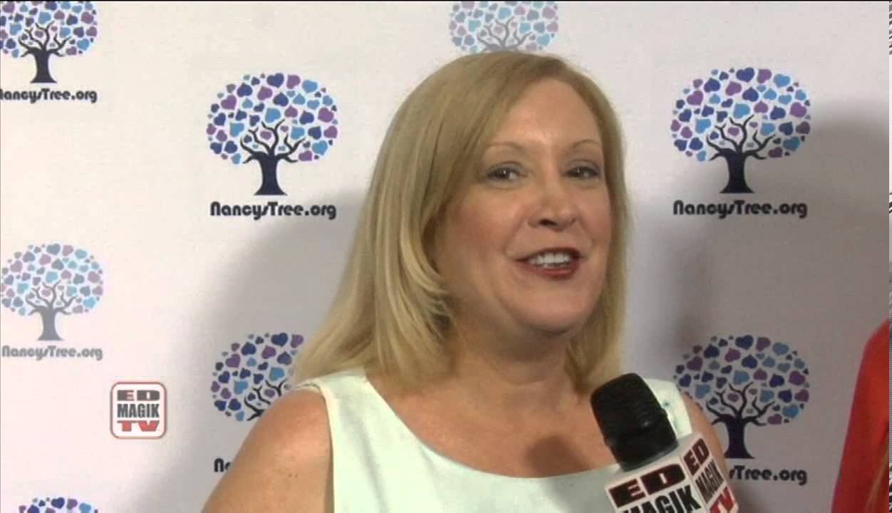 Peggy Sweeney McDonald Interview at Nancys Tree Garden Party - YouTube
