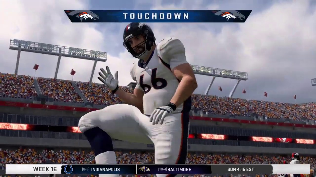 Offense lineman picks up Fumble for TOUCHDOWN!!!!!!!! - YouTube