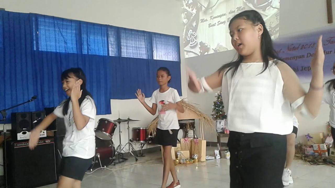 '2002' Anne Marie Dance - YouTube