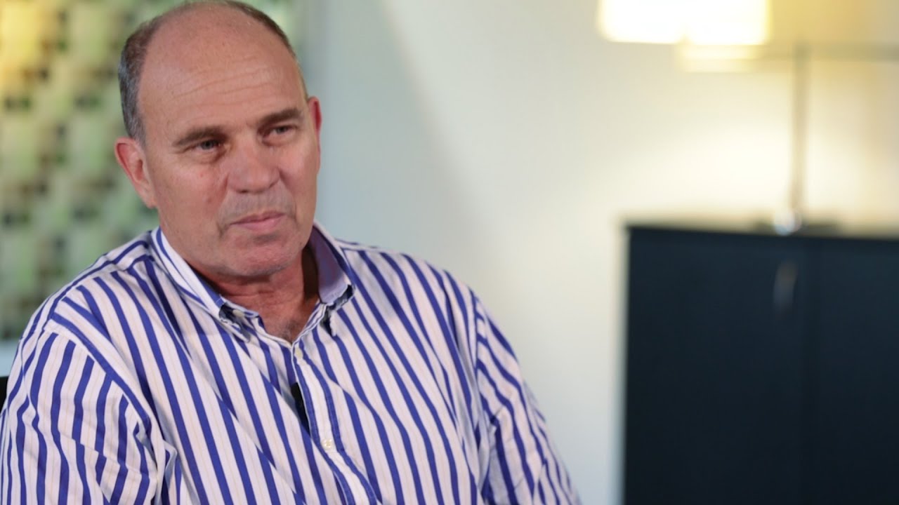 Dr Andrew Bickerdike talks about family dispute resolution - YouTube