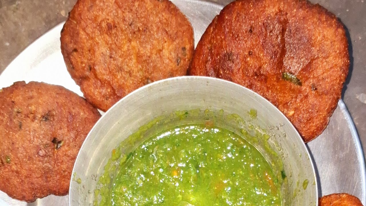 Special fast nasta vrat singhare ke badi for Navratri fast sb ko pasand ...