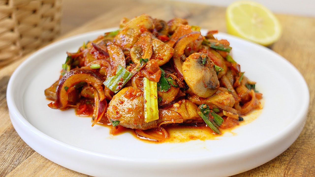 🔥 Mushroom Chhoila Recipe | Spicy Nepali Newari Dish | Easy & Flavorful ...