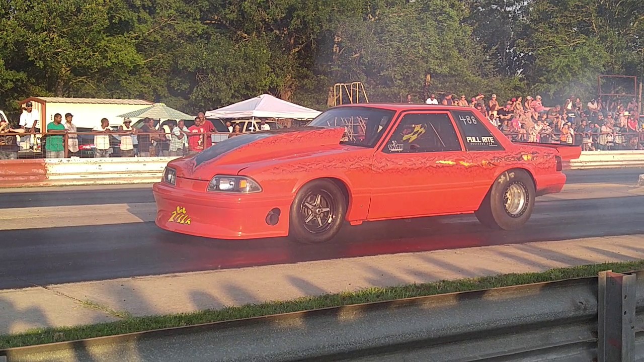 Paris Texas raceway(4) - YouTube