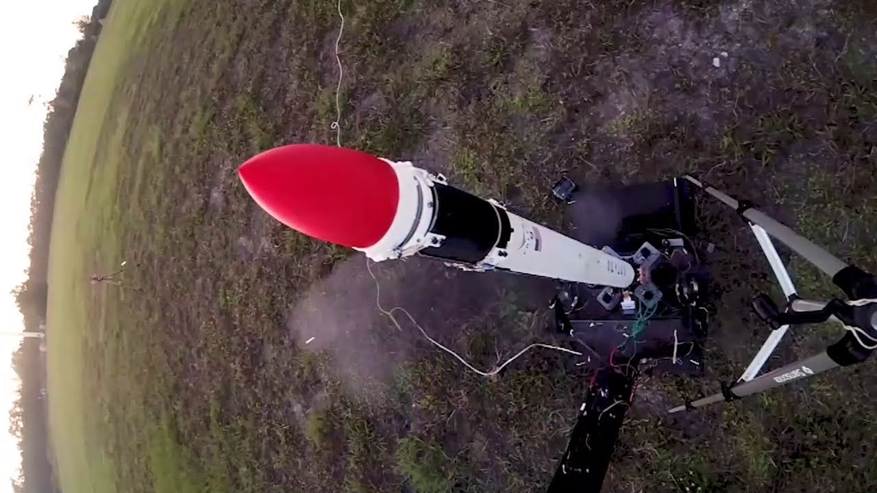 Rev D Model Falcon 9 Core Stage Rocket Flight #4 (Cinematic only) - YouTube