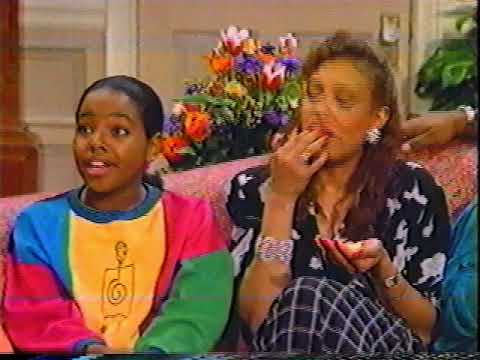TGIF Intro - March 9th 1990 - Steve Urkel - YouTube
