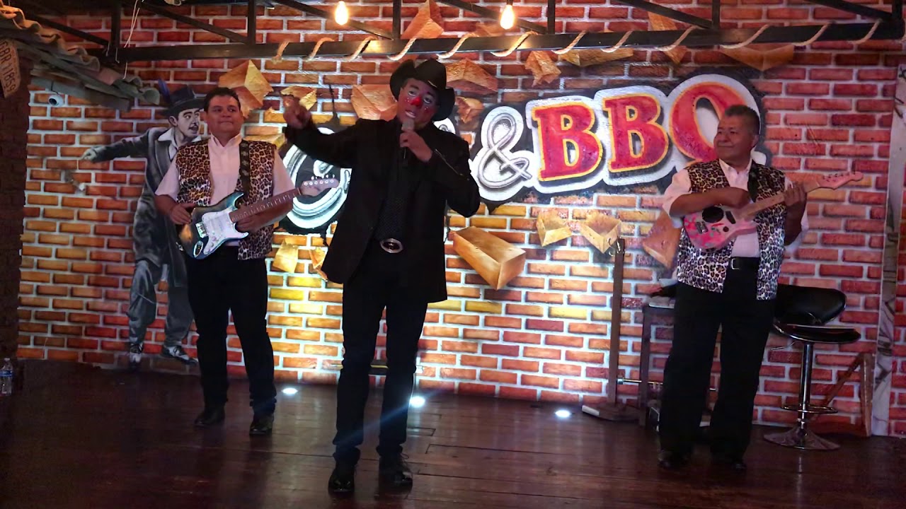Pipirin show en Cronch&bbq - YouTube