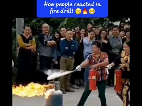 Funny fire drill you have to watch! 🤣🔥 你一定要看這非常好笑的防火演習! - YouTube
