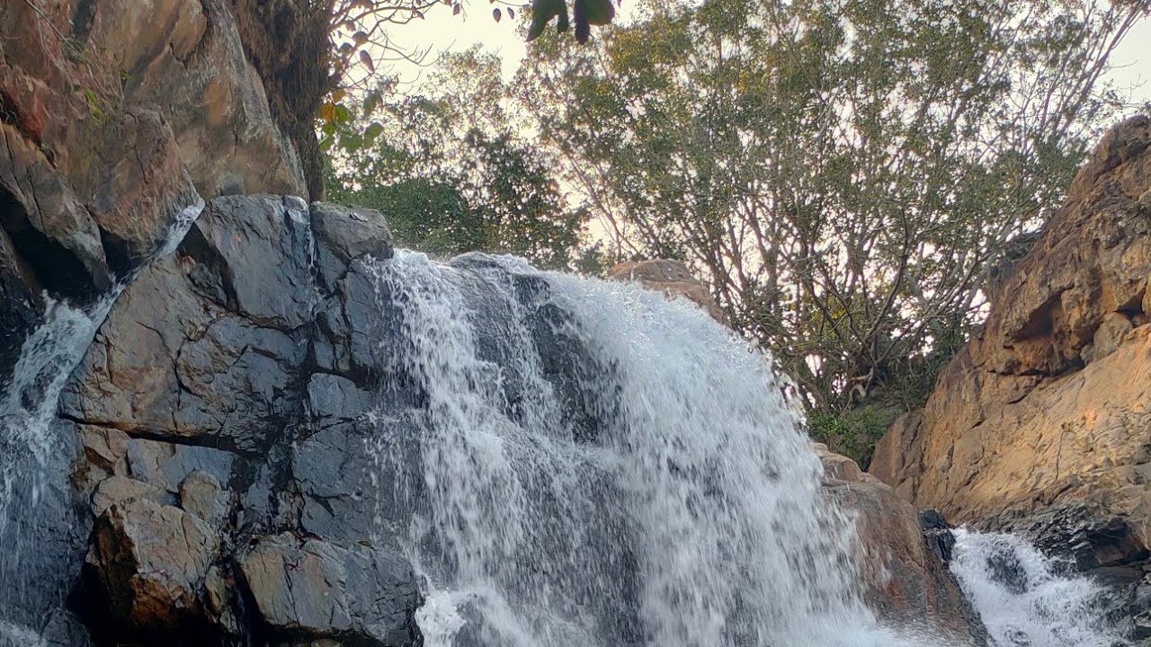 Sanaghagara Waterfall Keonjahr 🔥|ସାନଘାଗରା ଜଳପ୍ରପାତ କେନ୍ଦଝର| Best Picnic ...
