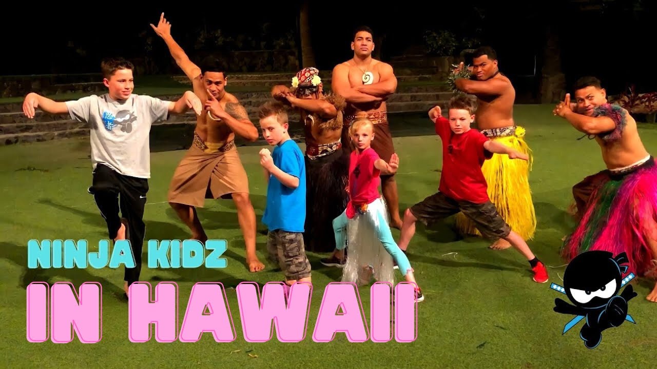 Деца су на острву! 🔱 Ninja Kidz на тајној мисији на Hawaii | Немогућа ...