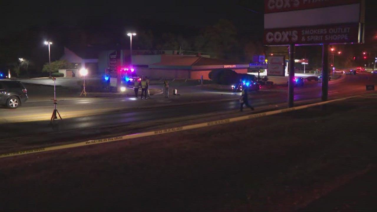 Authorities ID man struck and killed in Cloverleaf neighborhood - YouTube
