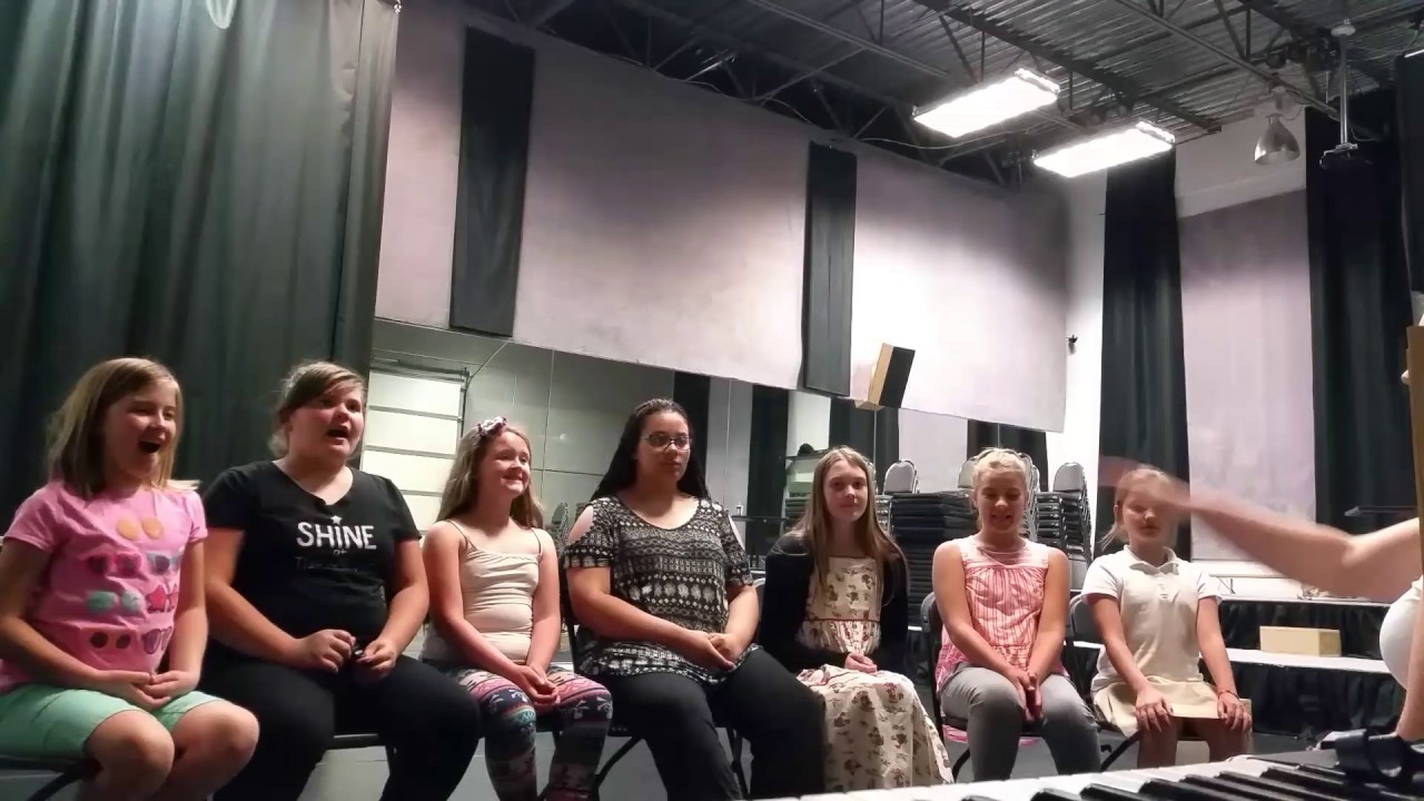 Sing Sing Singing in a Round - YouTube