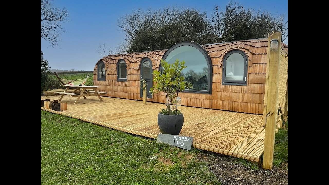 PROPER JOB CABIN TOUR - YouTube