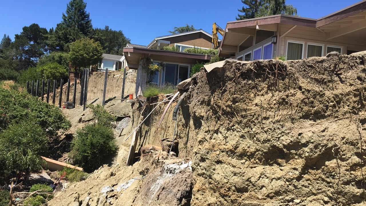 Landslide Danger in the San Francisco Bay Area - YouTube