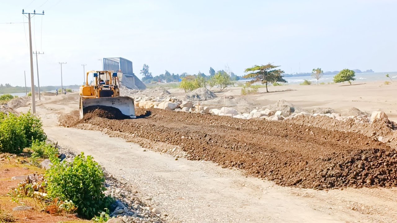 Caterpillar D6R Best Sand Mover for People's Road Construction - YouTube