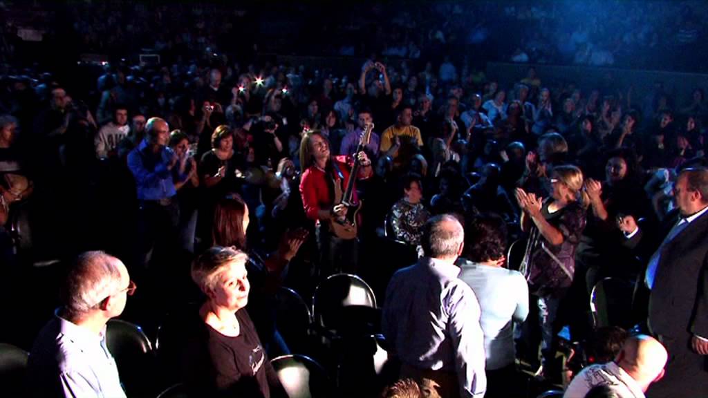 JCM | Live Solo at Coliseu do Porto (2010) - YouTube