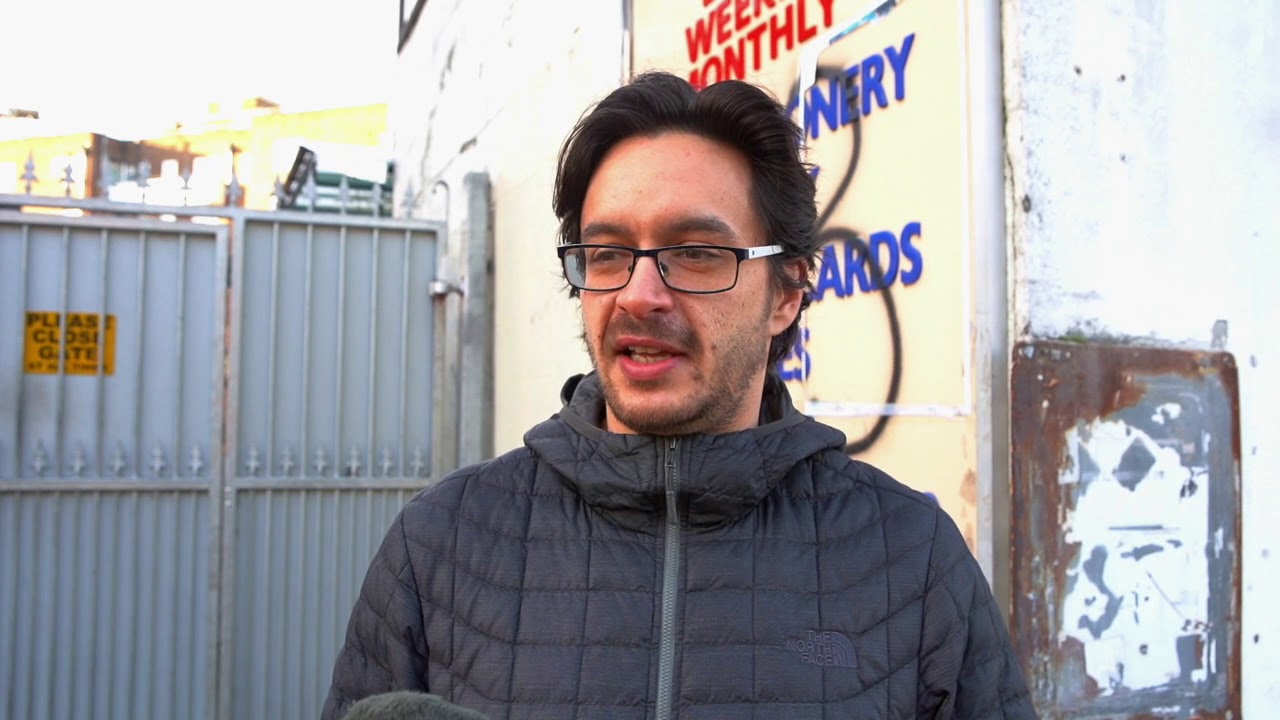 VOX Bowes 002 - YouTube